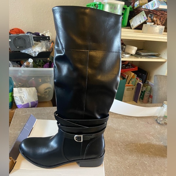 Saint John's Bay Active | Shoes | Saint Johns Bay Boots | Poshmark